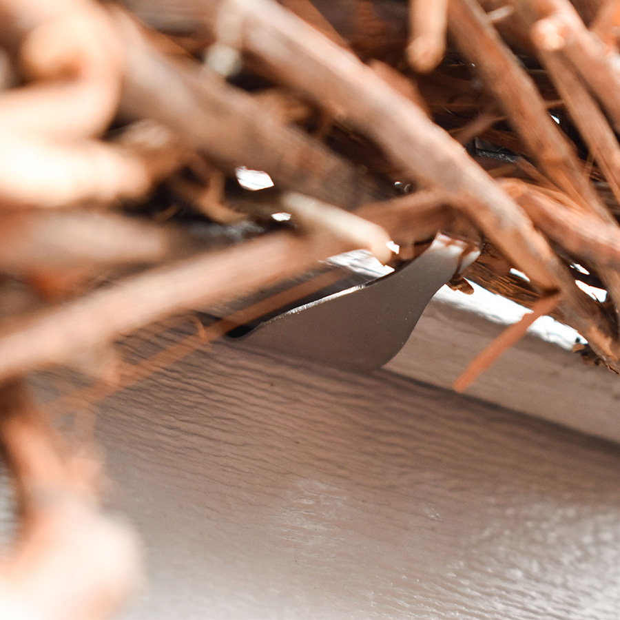 The Original Hook - No Hole Hook - Vinyl Siding Hooks